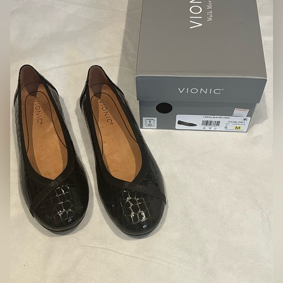 Vionic | Shoes | Nib Womens Vionic Black Patent Leather Croc Caroll ...